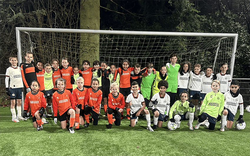 Jonger Oranje - Jonger Oranje en PSV beleven sportieve middag