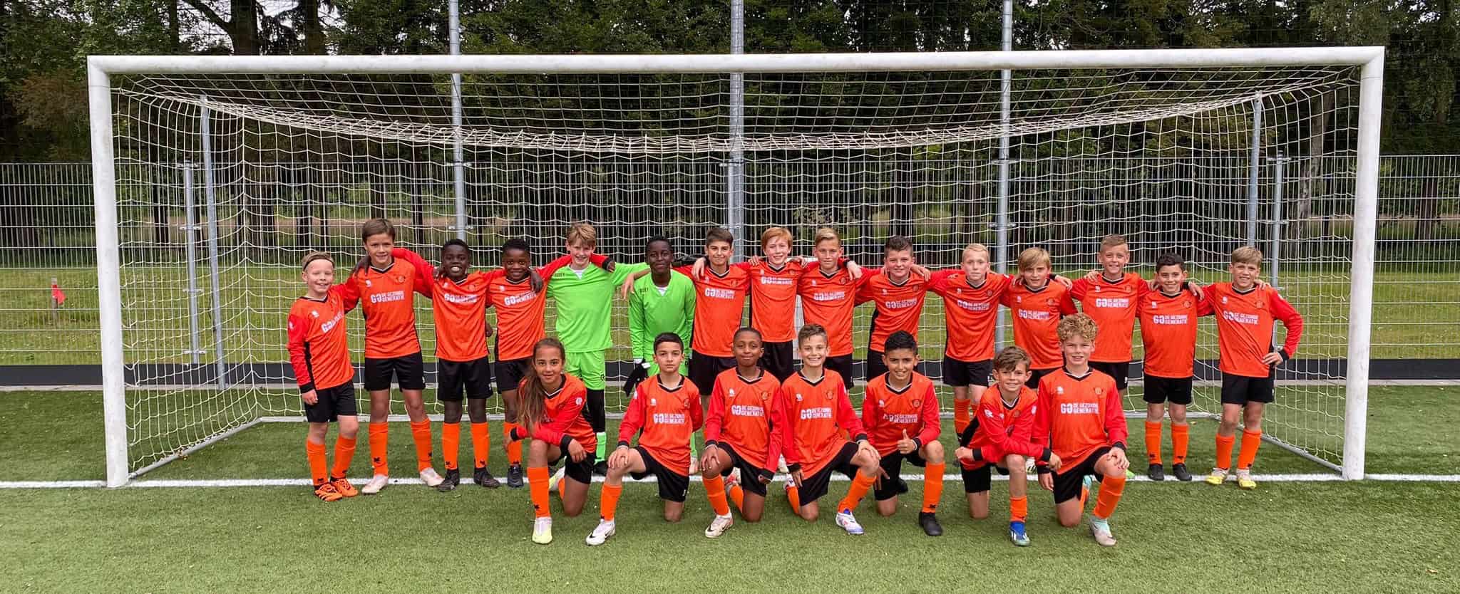 Jonger Oranje - Jonger Oranje op voetbalavontuur bij PSV